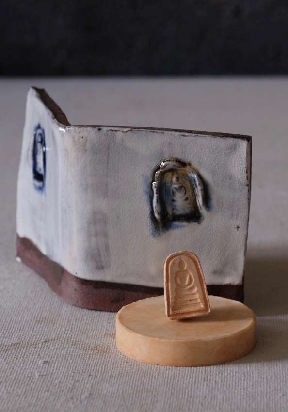 Religious Souvenir Tokens – JTW Ceramics