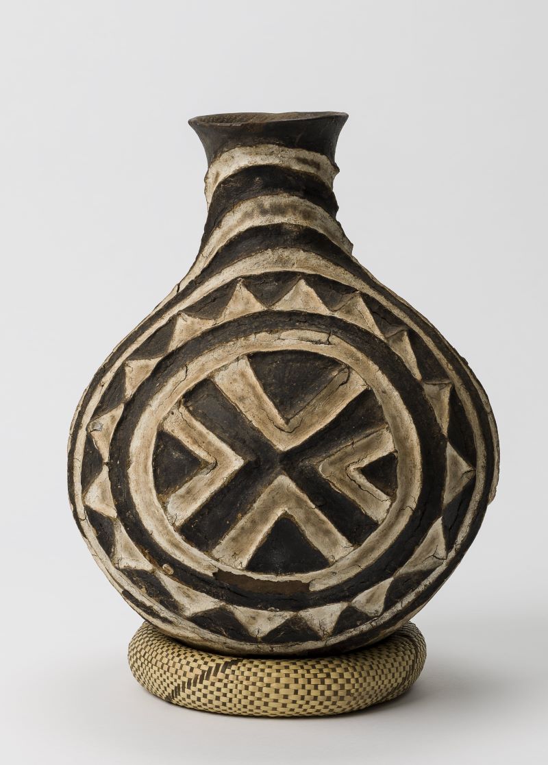 African Ceramics at Die Neue Sammlung – The Design Museum – JTW Ceramics