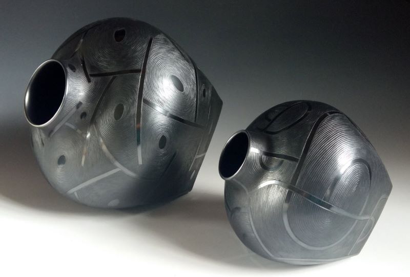 Ian Garrett – Artist Profile – JTW Ceramics